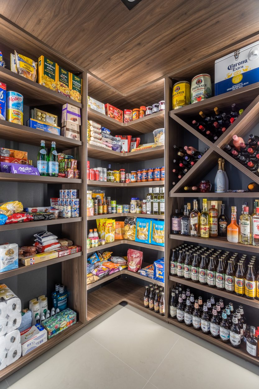 5 despensas e louçarias para você se inspirar e organizar melhor a cozinha