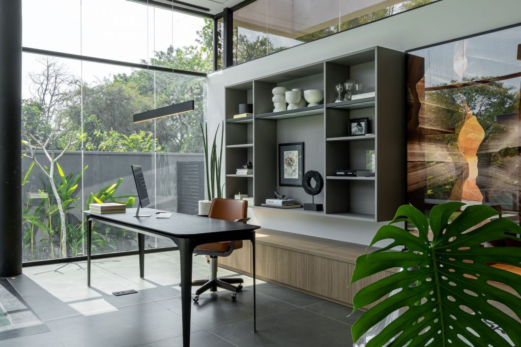 Produtividade com estilo: um Home Office com vista para o jardim